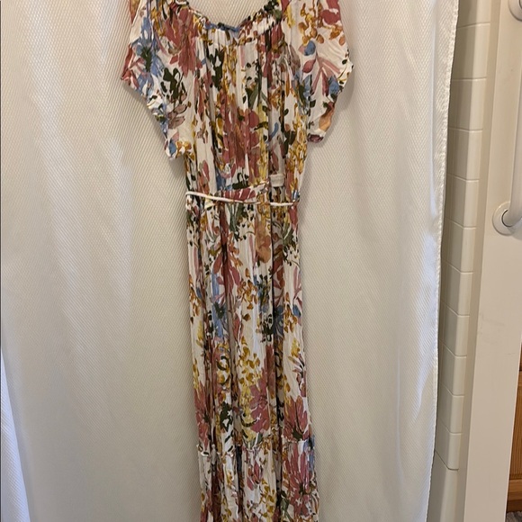 new directions | Dresses | New Directions Pink And Yellow Cold Shoulder ...